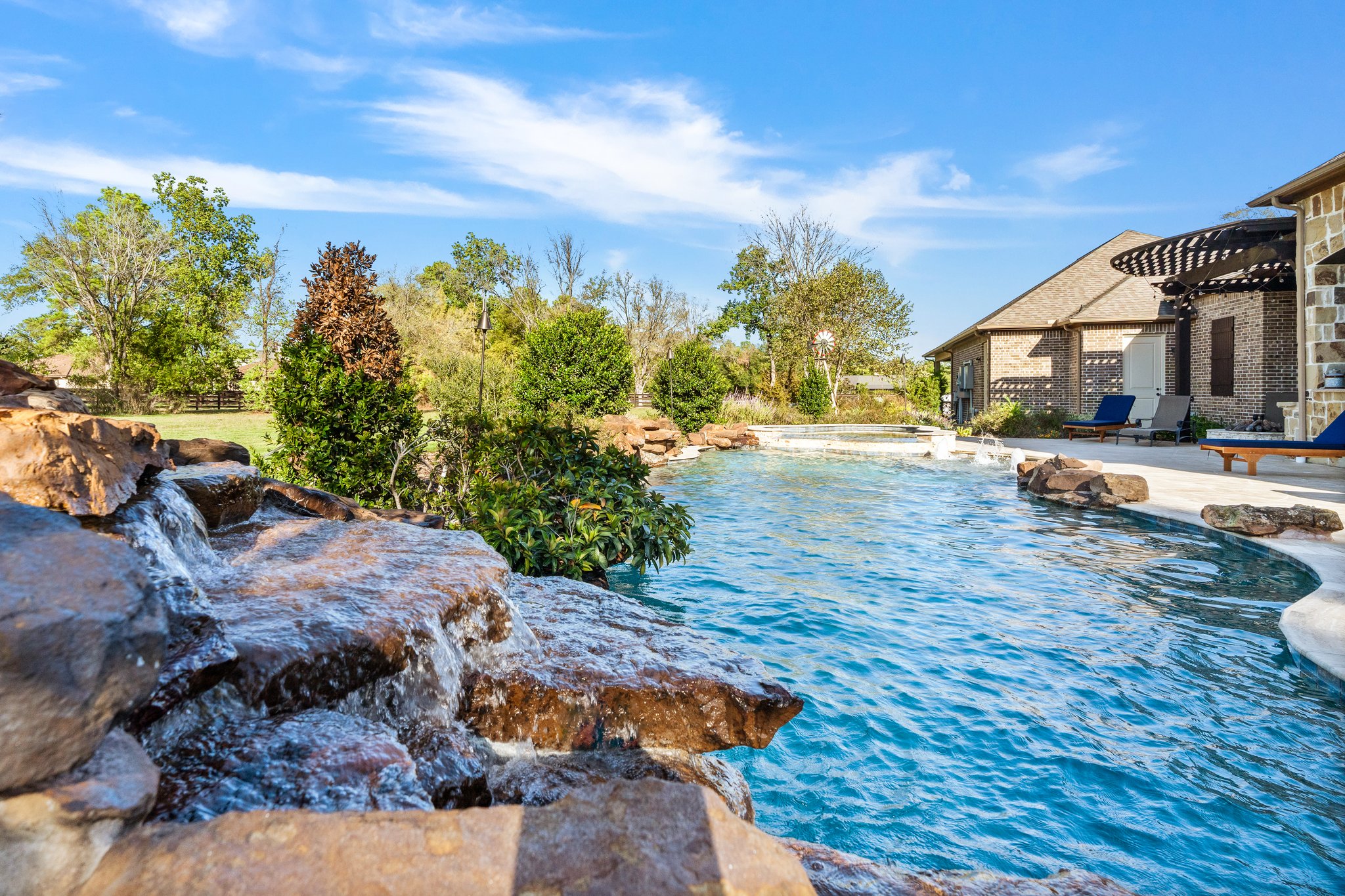 Winter Pool Care – Why is it Important to Do It in Texas? - Platinum Pools