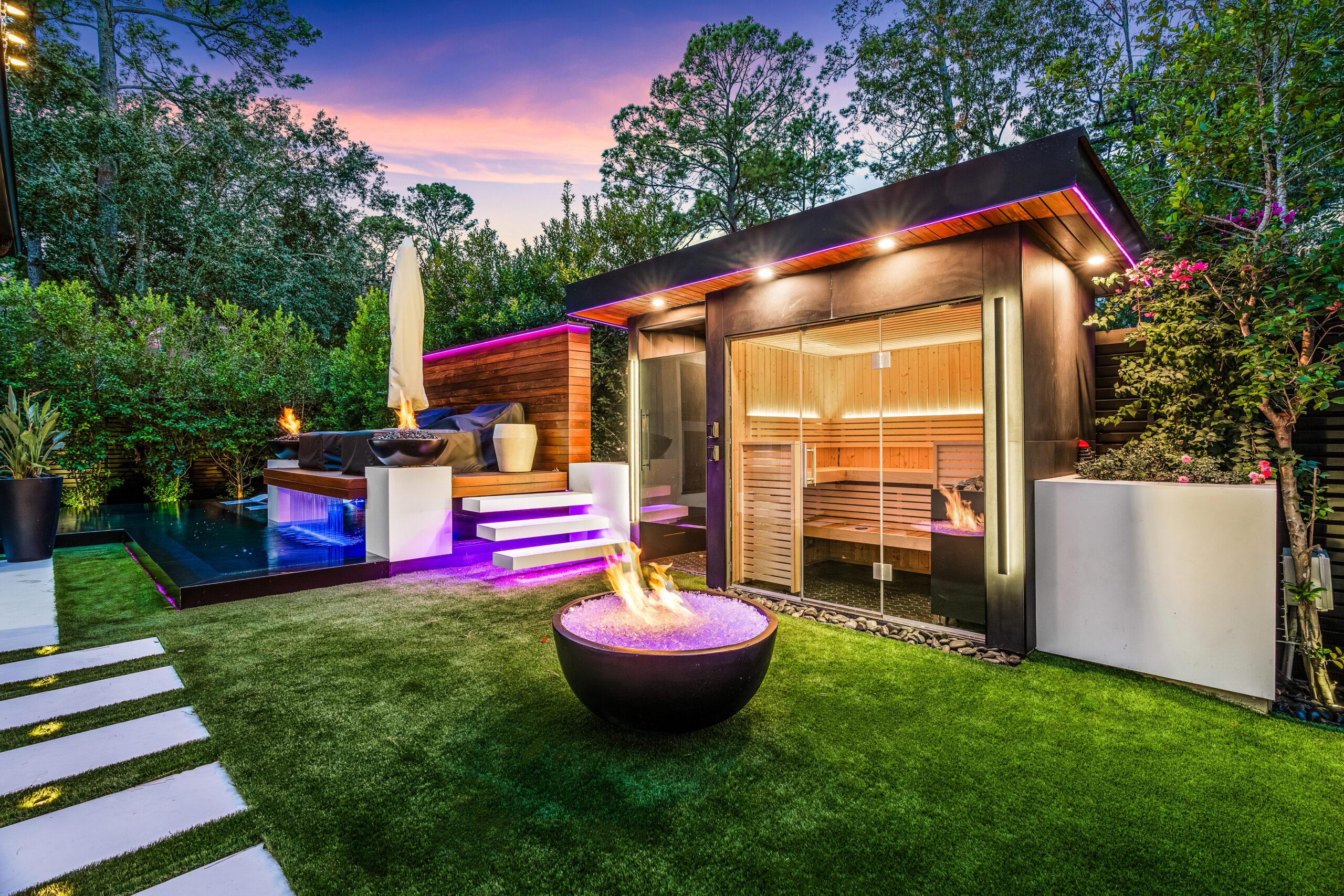 The Pool of the Month – March 2024 - Platinum Pools