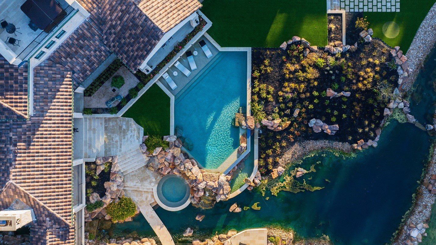 The Pool of the Month – January 2025 - Platinum Pools