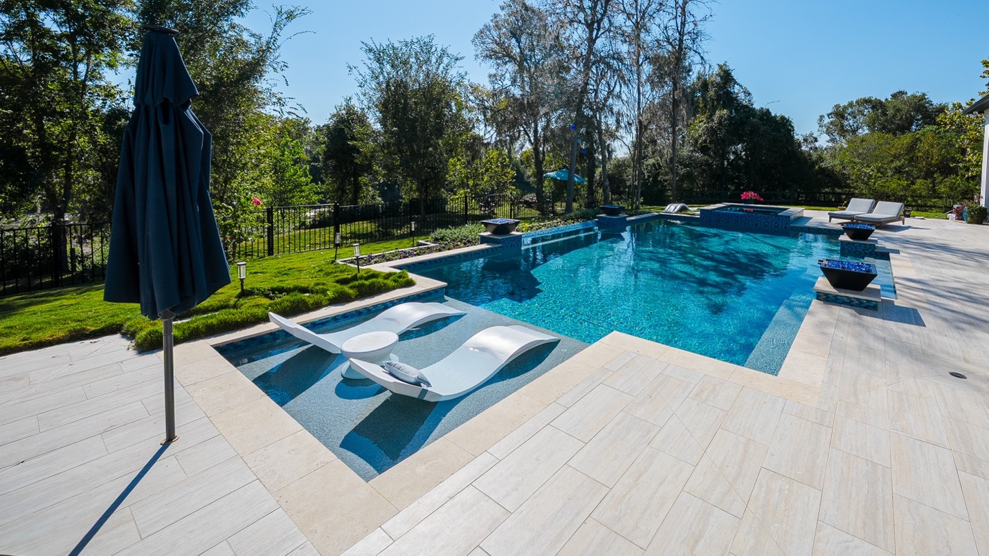 A Guide to Pool Maintenance During Pollen Season